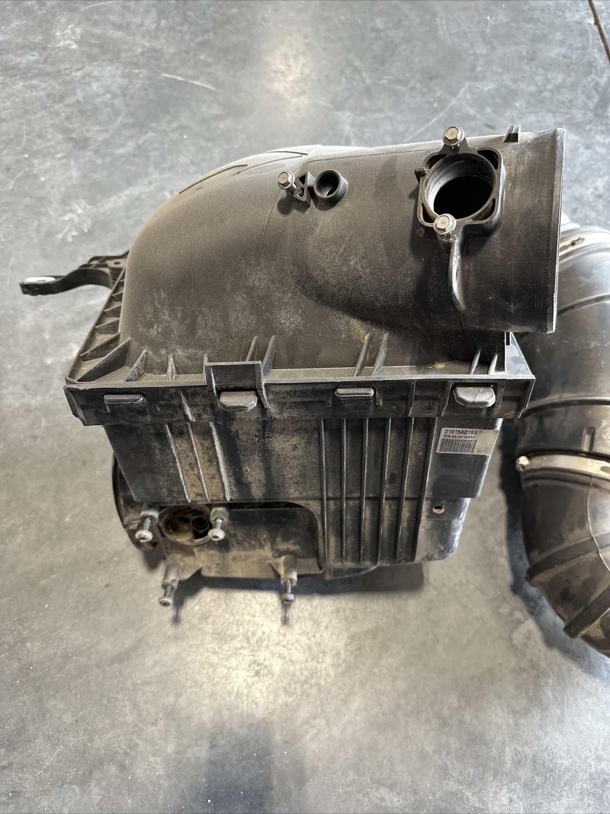 13-18 Ram 6.7 Cummins Diesel RAM ACTIVE Air Intake - Factory OEM USED ...