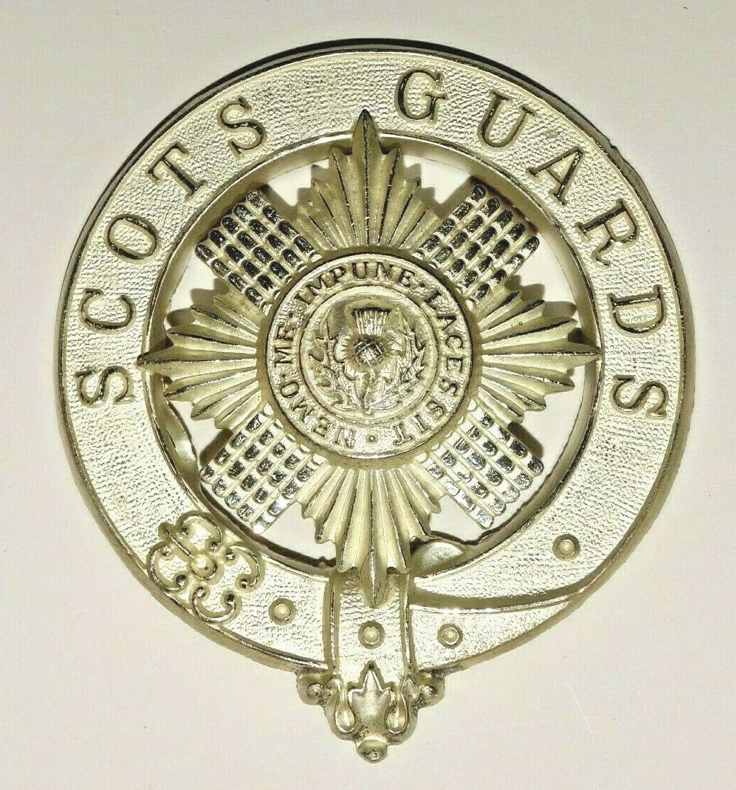BRITISH MILITARY CAP BADGES, Scots Guards Frosted Silver-Plated Piper's ...