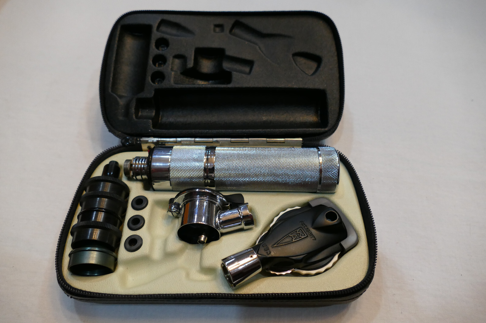 Vintage Welsch Allyn Ophthalmoscope Otoscope Diagnostic Ear Exam Tool ...