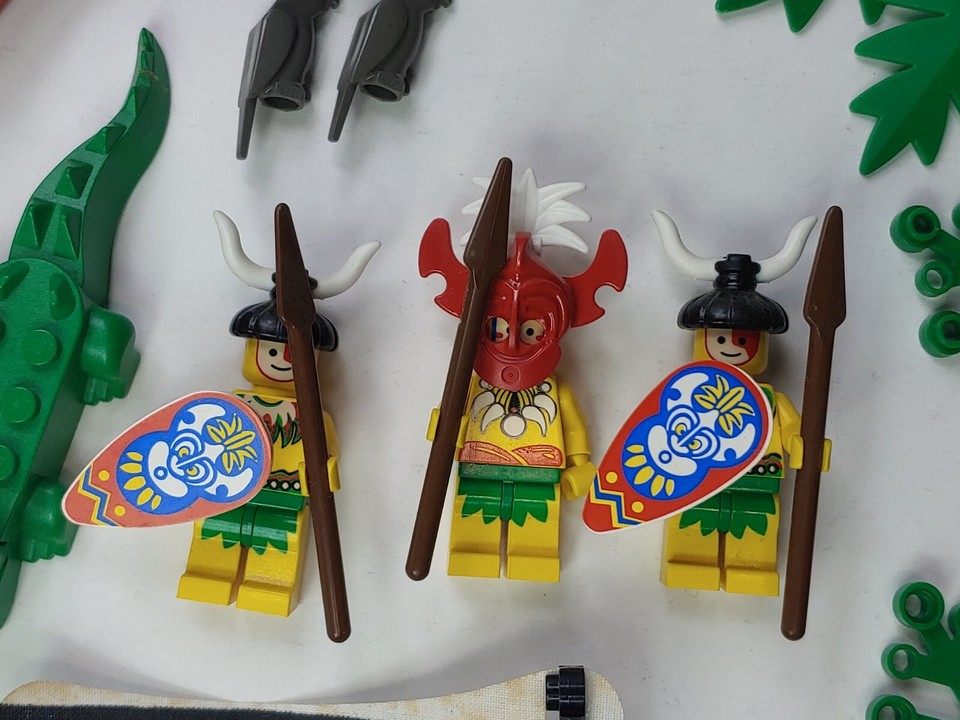 Vintage 90s Lego Islanders Pirates Space Coastal Celestial Pieces Parts ...