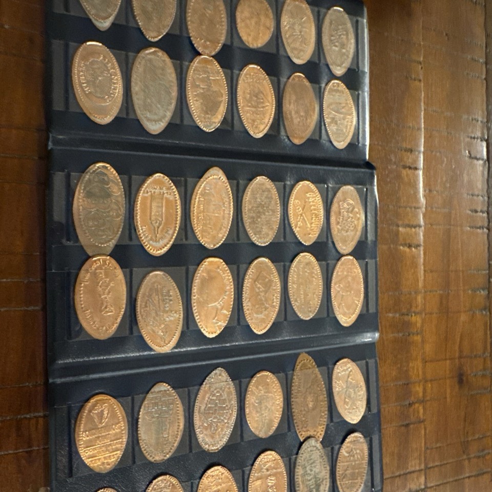 HUGE PENNY/QUARTER PRESS COLLECTION 370 PENNIES & 13 QUARTERS ALOT OF ...