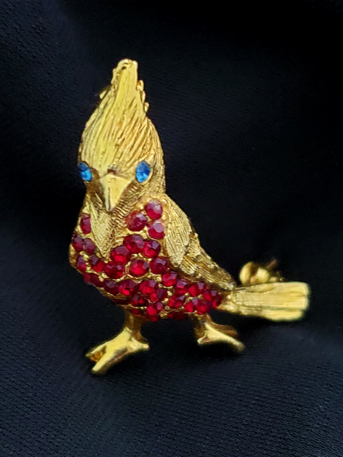 VINTAGE SIGNED DODDS CRYSTAL CARDINAL PIN / BROOCH | eBay