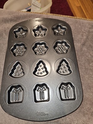 Wilton Mini Cookie Pan Mold Christmas Holiday Shapes 12 cavity | eBay