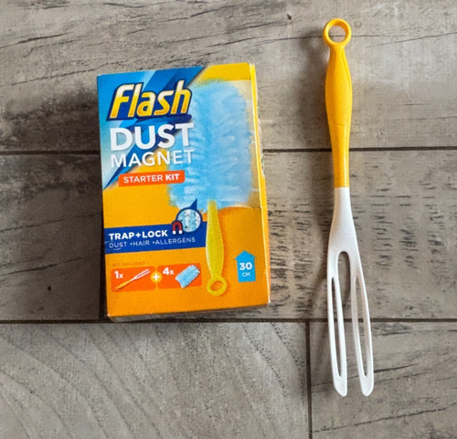 Flash Dust Magnet Starter Kit Trap & Lock Dust Hair Allergens 1 Handle ...