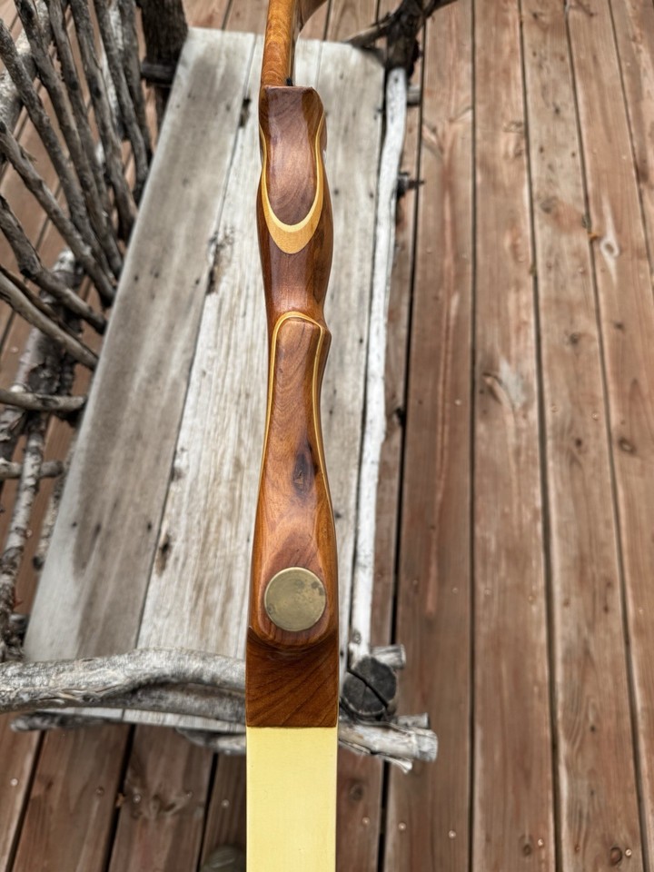 Vintage Hoyt Pro Medalist AMO Recurve Archery Bow AMO 66” 39# Right ...