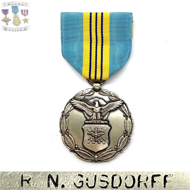 NAMED VIETNAM WAR US AIR FORCE MERITORIOUS CIVILIAN SERVICE MEDAL R.N ...