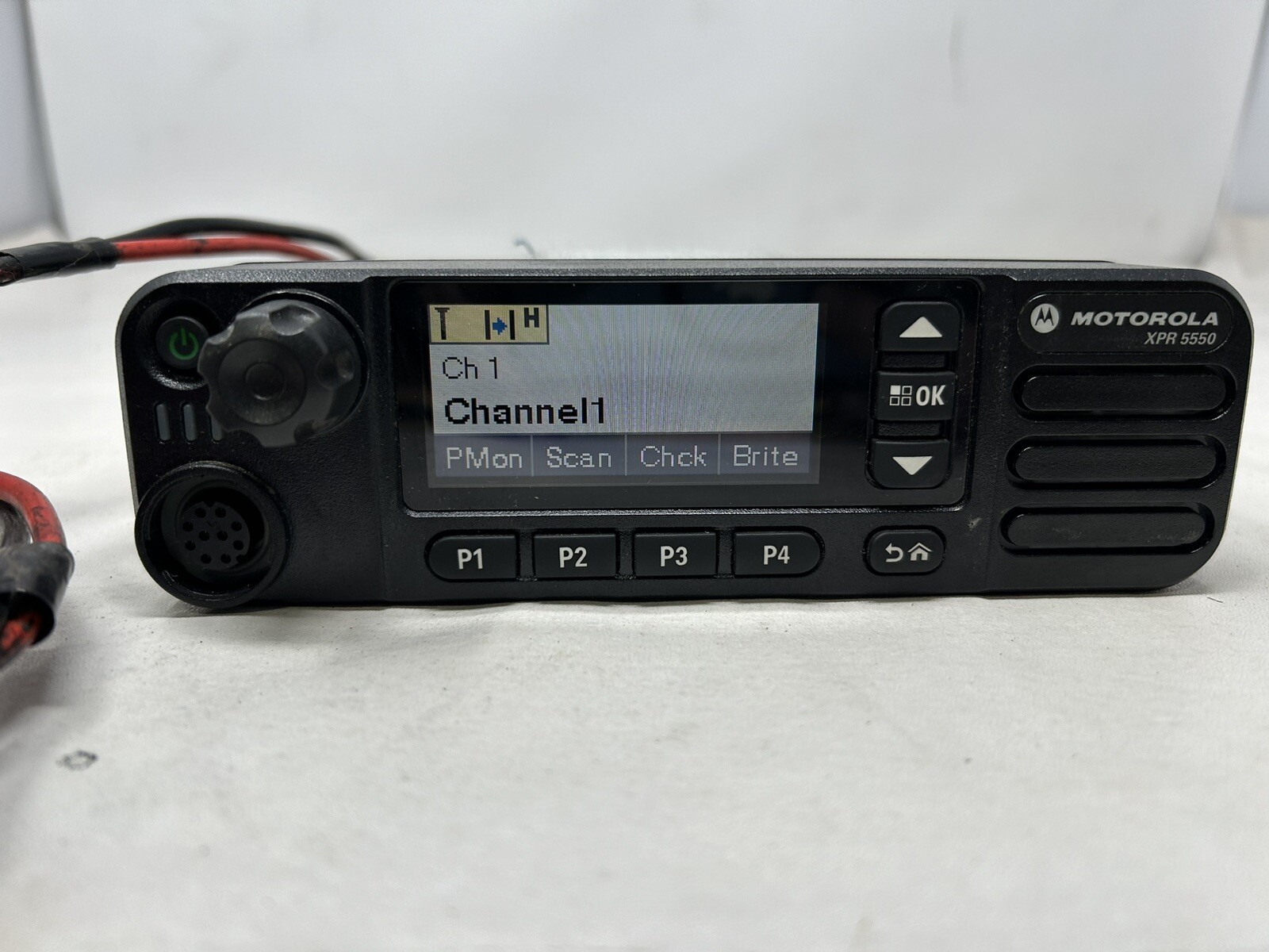 Motorola XPR5550 UHF Mobile Two-Way Radio AAM28QPN9KA1AN & RMN5050A ...