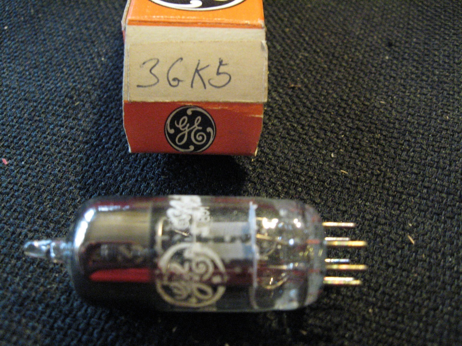 Vintage Radio TV Electron Vacuum Tube 12AV6 12BE6 3GK5 9AU7 7C5 7A7 7C5 ...