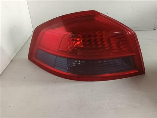 enjoliveur inf feu arriere gauche pour RENAULT VEL SATIS (BJ0) 3.0 ...