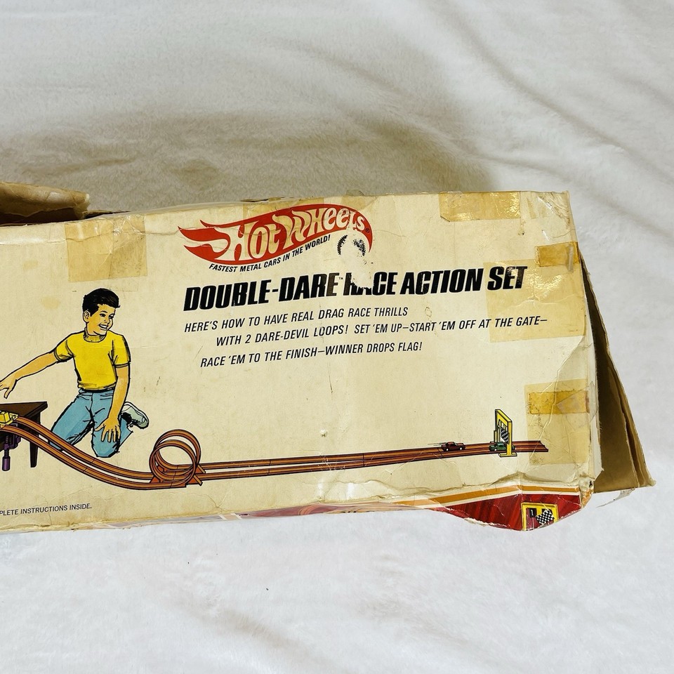 VINTAGE 1967-68 HOT WHEELS RED LINE DOUBLE-DARE RACE ACTION SET W/ RACE ...