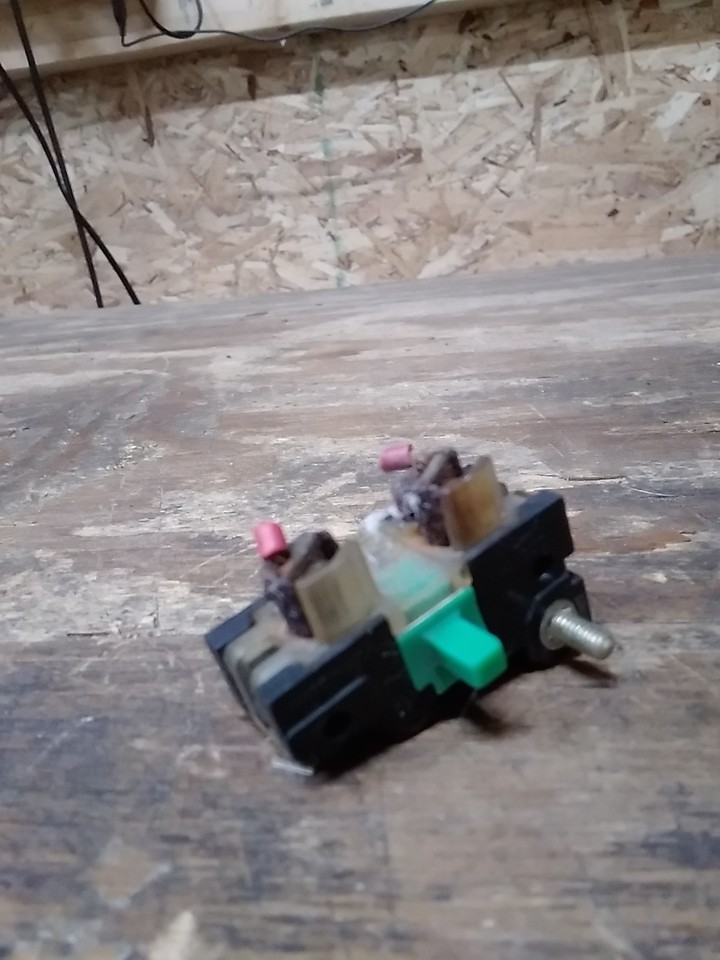 General Electric CR104PXC1 Contact Block CR104PXC1 GE CR104P NO ...