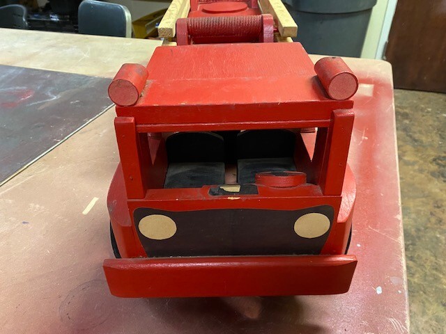 Item 948 Large Hand-Built Wooden Fire Engine - Fire Museum of Memphis ...