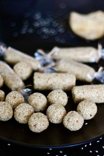 Gingerly rolls ,sesame curls ,gingili balls sweetmeats 10 X rolls free ...