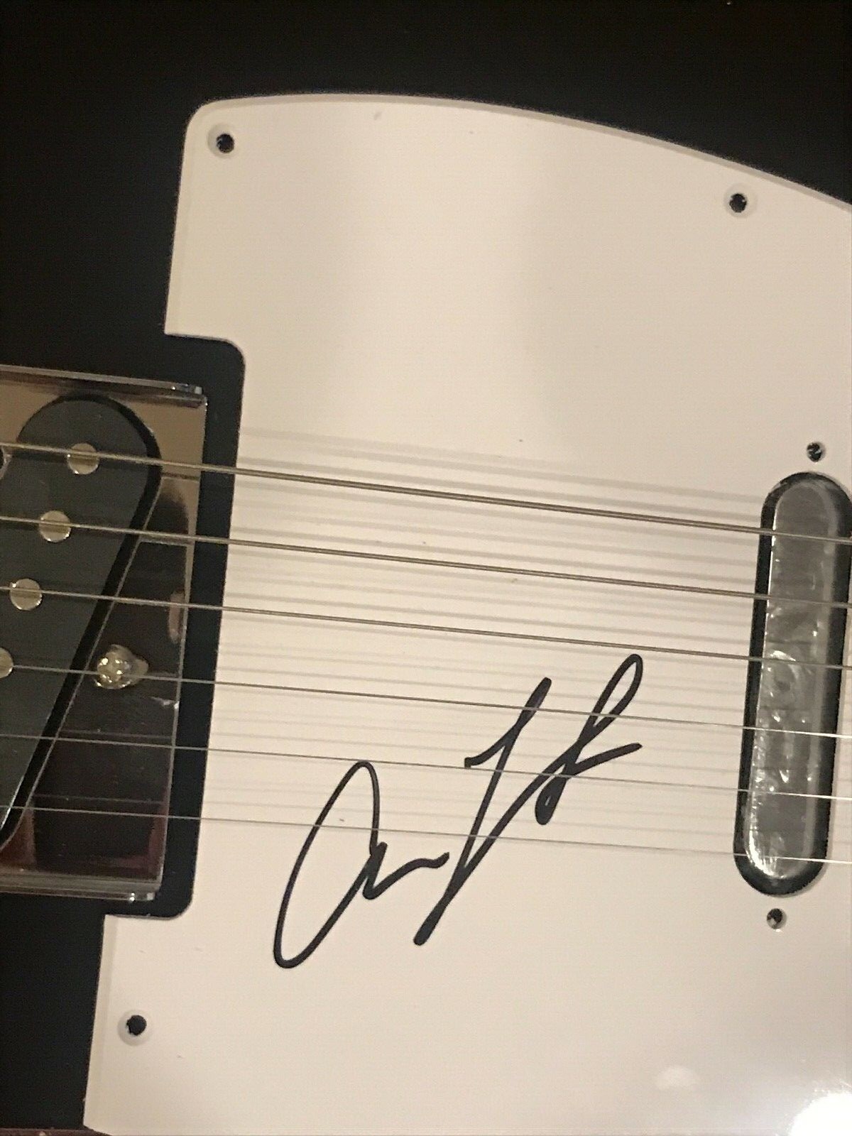 * ADAM LAMBERT * signed autographed electric guitar * QUEEN * AMERICAN ...