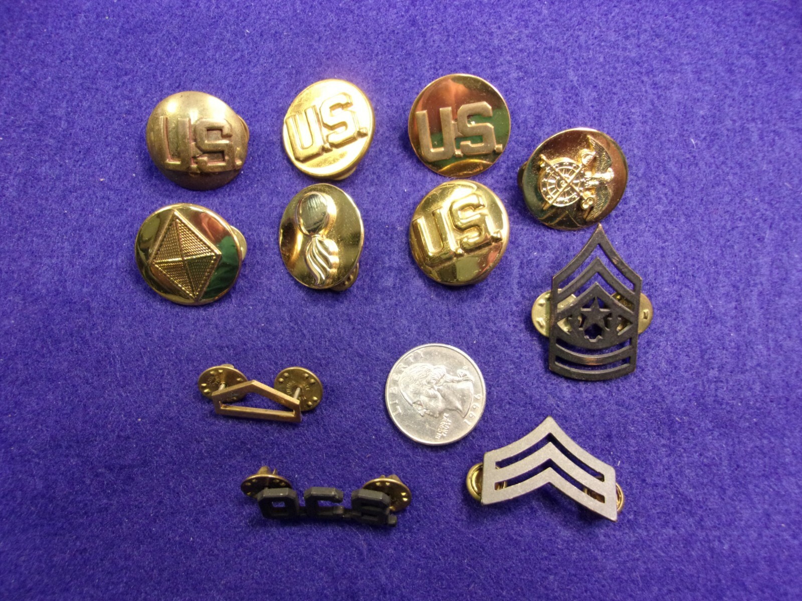 LOT OF 11 VTG US MILITARY ARMY UNIFORM PINS, MOST ARE ROUND WITH US or ...