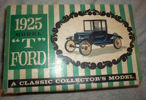 RARE ORIGINAL VINTAGE AMT 1925 FORD MODEL T CAR MODEL KIT 1/25 SCALE ...