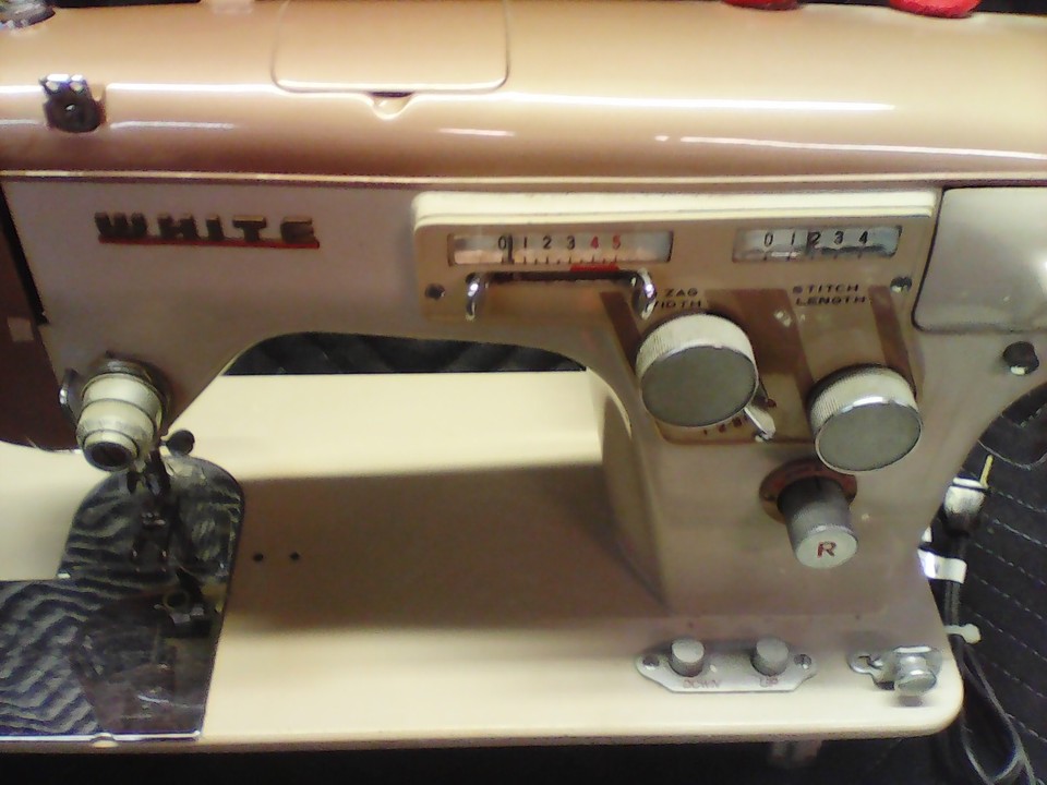 Vintage White sewing machine-gold color | eBay