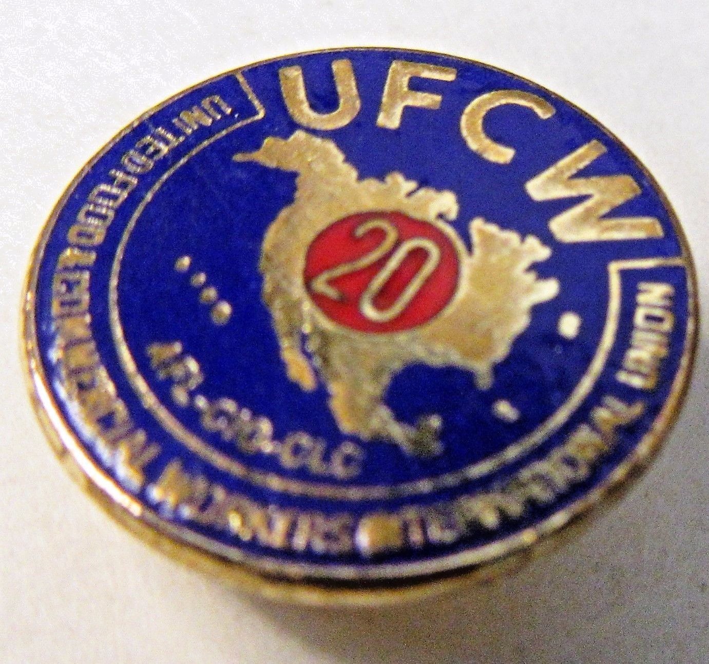 UFCW 20 YEAR United Food & Commercial Workers union tietac tie tack pin ...