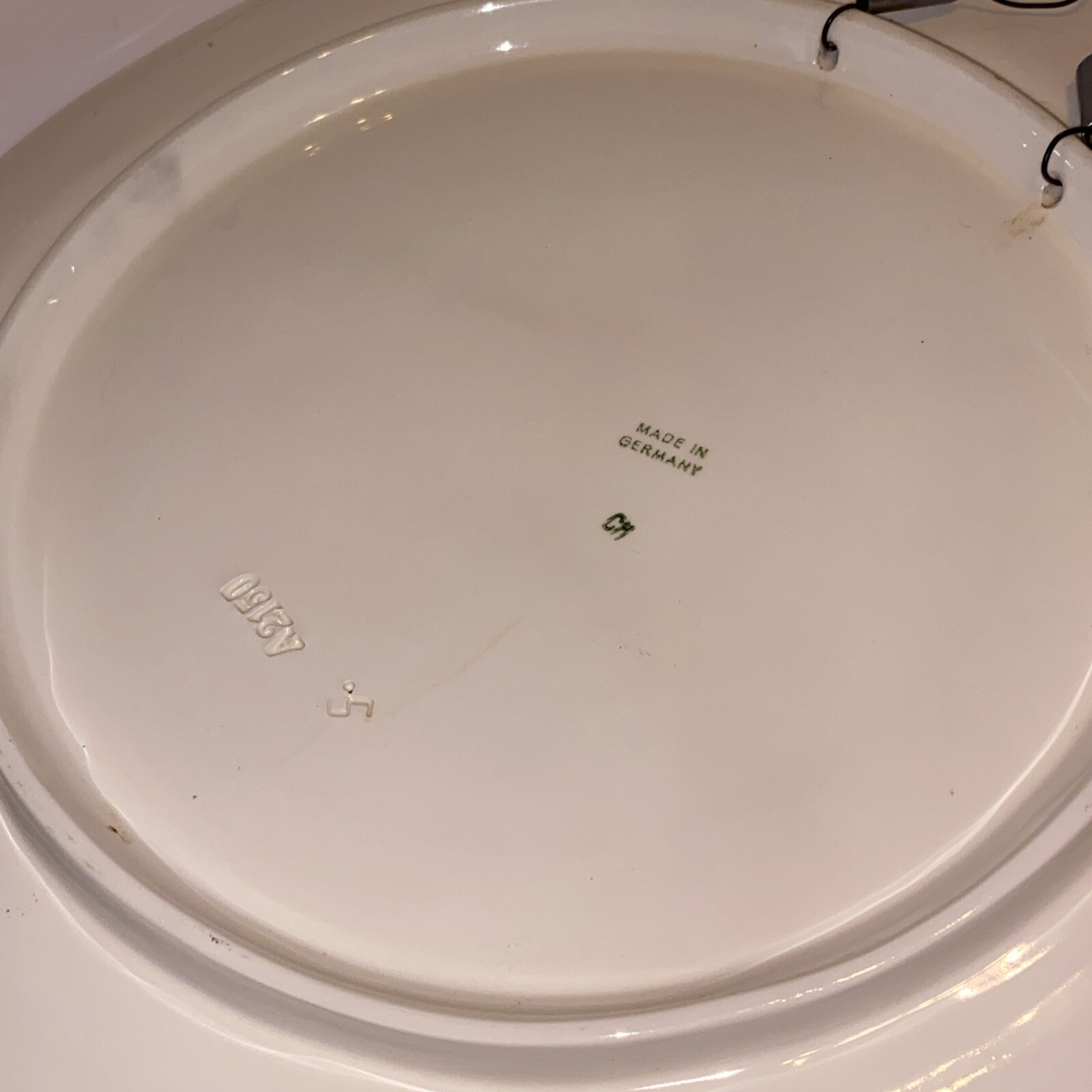 MAJOLICA HIGHMOUNT M.B.D. 1950'S PLATE THATCHED ROOF CHALET GERMANY 13" | eBay