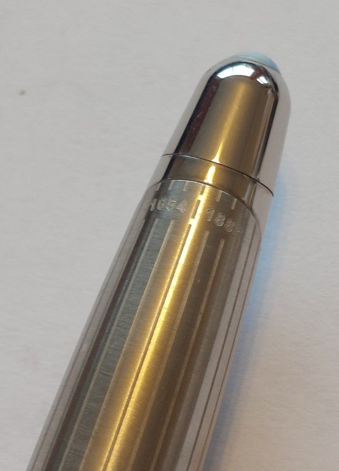 Dunhill AD2000 GMT Limited Edition Fountain Pen | eBay UK