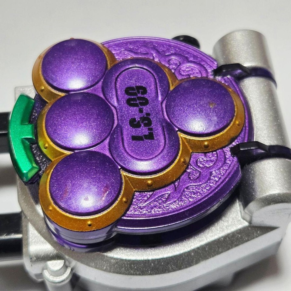 Kamen Rider Gaim DX Lockseed Set - Marron Energy, Bravo, Gridon, Banana ...