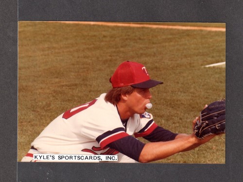 Dave Engle MINNESOTA TWINS UNSIGNED 4 x 5-7/8 COLOR ORIGINAL SNAPSHOT ...