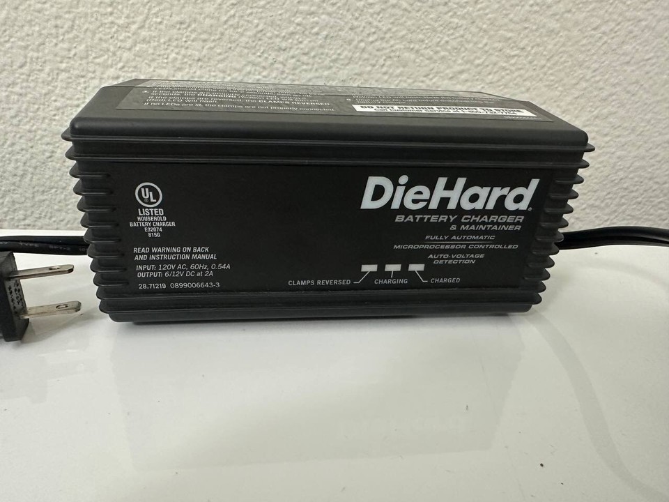 DieHard 71219 6/12V Shelf Smart Battery Charger and 2A Maintainer 2 Amp ...