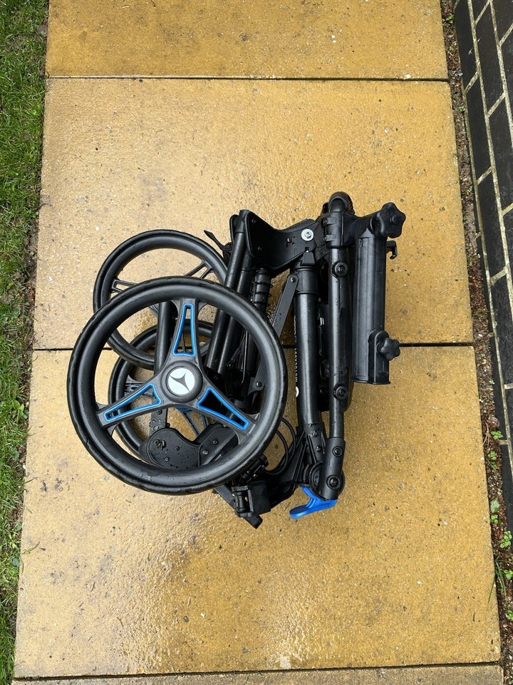 MotoCaddy Cube Golf Push Pull Trolley Collapsible Foldable 3-Wheel ...