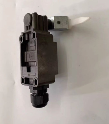 NEW SCHMERSAL TVH 336-01/01Z-M20 Limit Switch | eBay