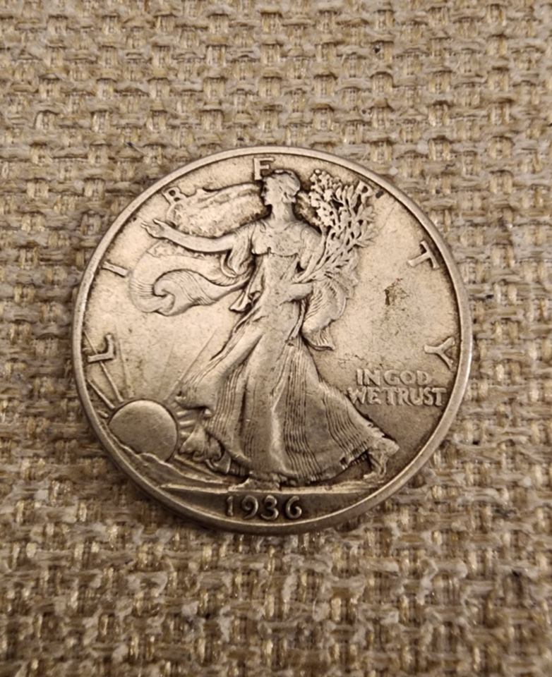 US Silver Coin Mixed Lot | 10 Quarters, 10 Dimes, 1 Walking Liberty ...