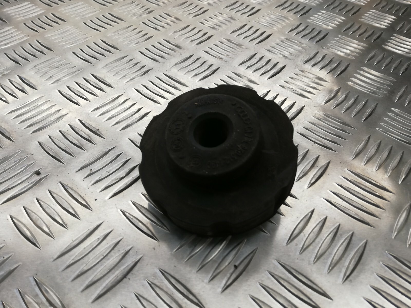 T28 AUDI SUSPENSION SPRING WASHER 8K0512149C OEM | eBay