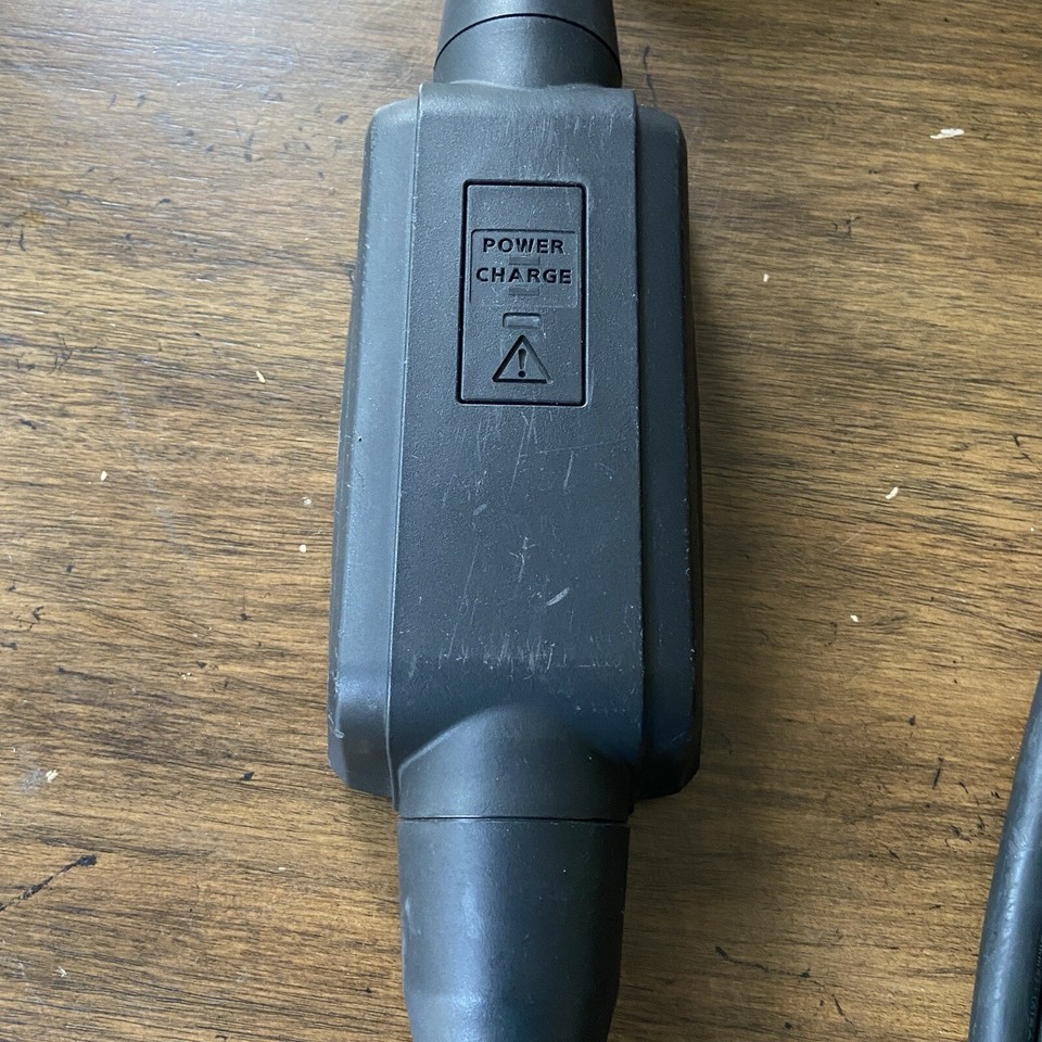 2012 - 2024 Toyota Prius Prime RAV4 EV Charger Plug in Hybrid charging ...