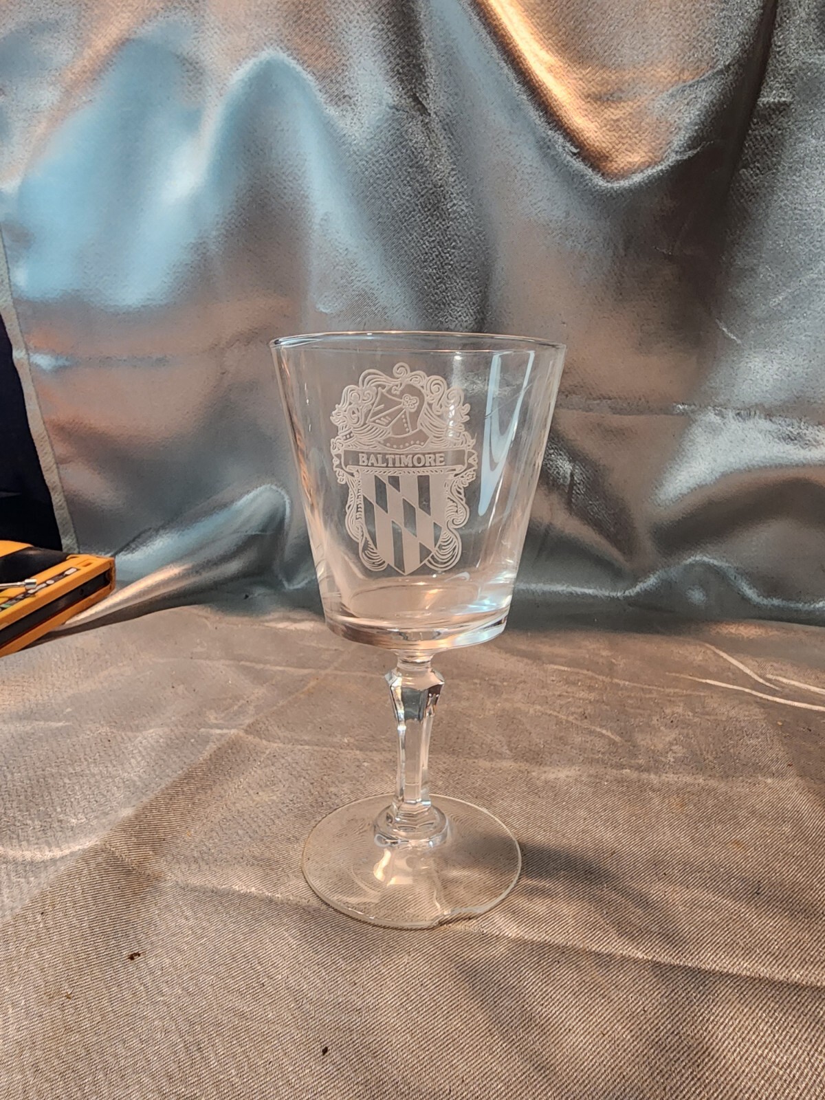 BALTIMORE Coat of Arms Genuine Lead Crystal Etched Family Crest Wine ...