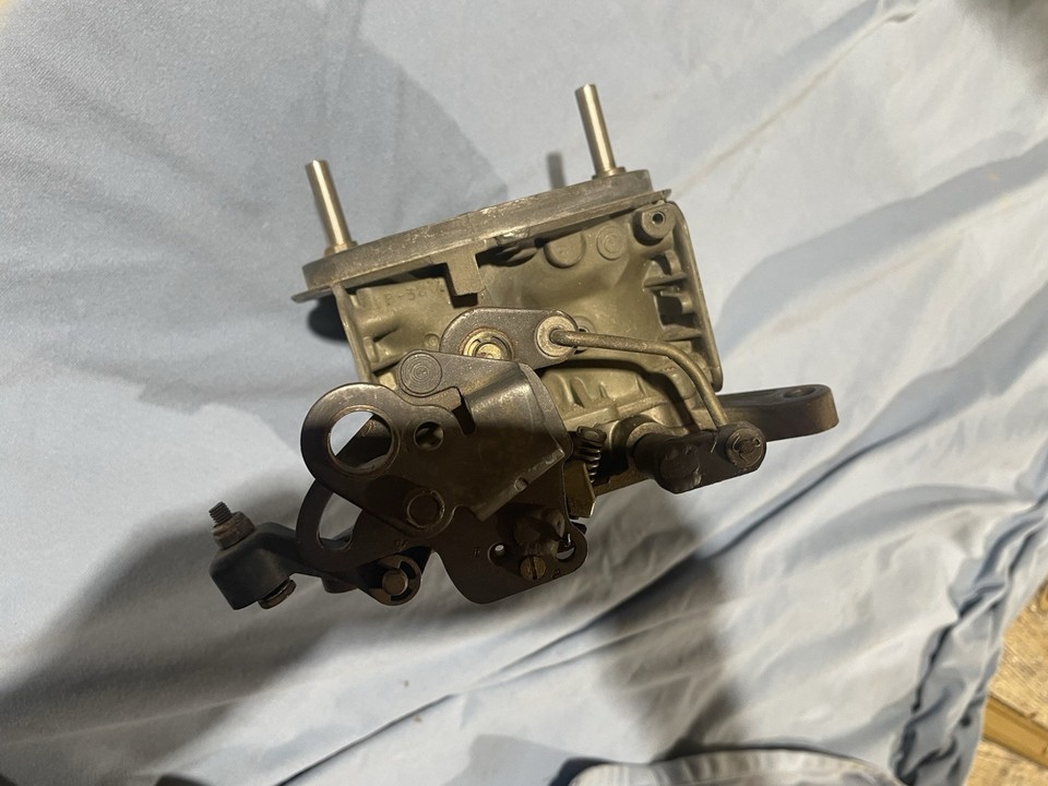 Holley Carburetor 390 cfm Double Pumper Main Body & Base Plate NASCAR ...
