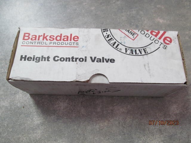 BARKSDALE HEIGHT CONTROL VALVE BKS-KD2261 for Freightliner KD2261 Free ...