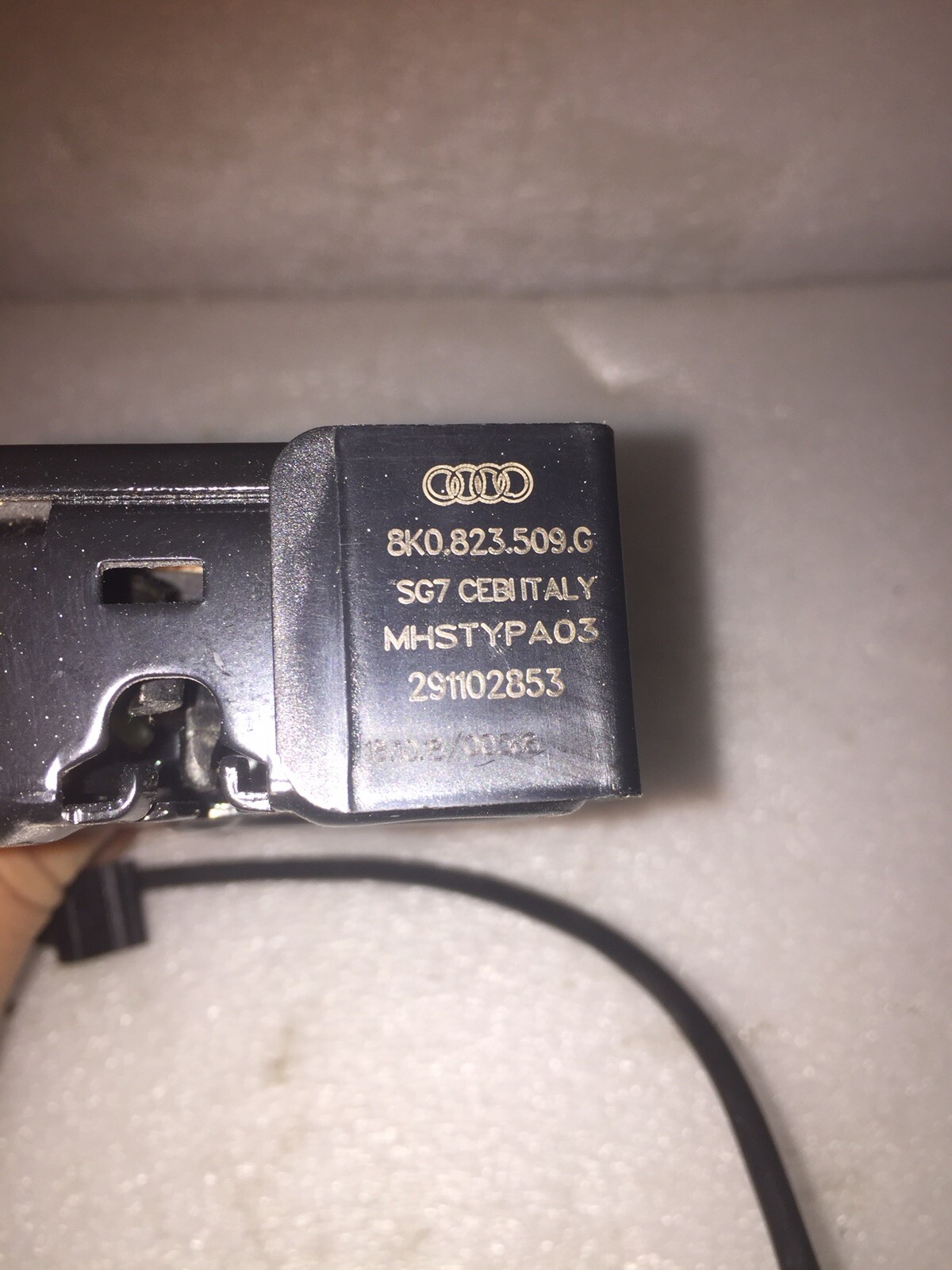 Audi A4 8K B8 & Audi A5 8T Motorhauben Schloß 8K0823509F - 8K0823509G ...