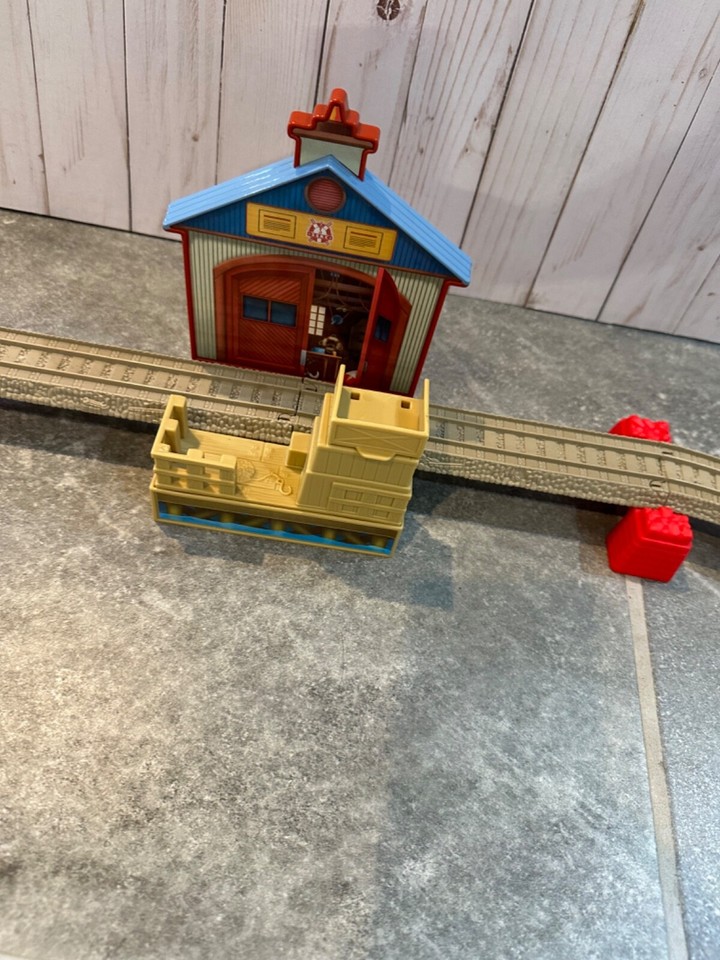 VTG Thomas And Friends Trackmaster Captain & Salty’s Sea Rescue Train ...