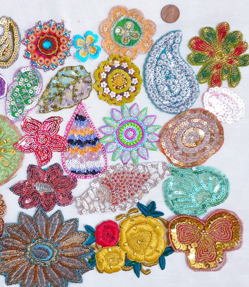 LOT Antique Vintage Sari EMBROIDERED APPLIQUES 25 PCS HAND CUT WEDDING ...