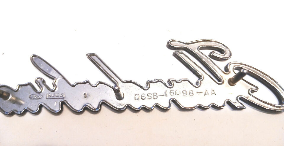 NOS 1972 to 1976 Ford Thunderbird Script Emblem D2SB-16098A | eBay