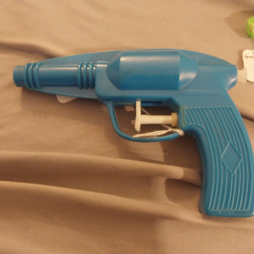 Space ray water gun made in Macau 1970s | eBay