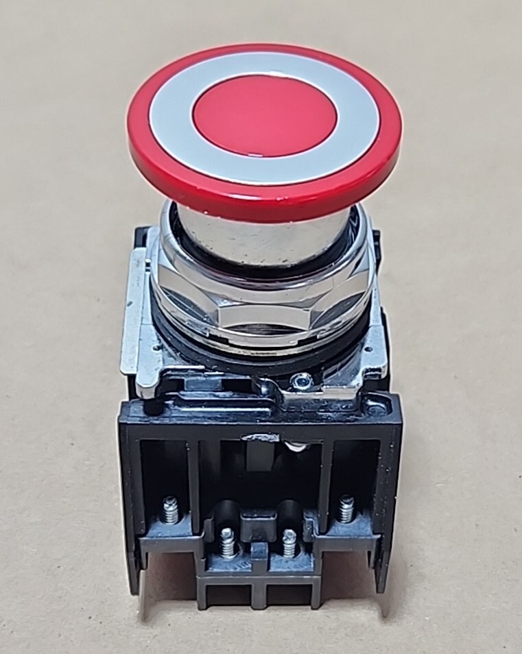 *BRAND NEW* Eaton 10250T715R 2-Pos Red Mounted Push/Pull Pushbutton ...