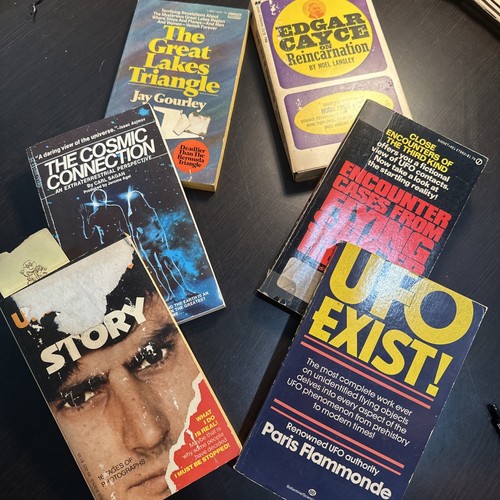 Vintage UFO Books (Lot 6) | eBay