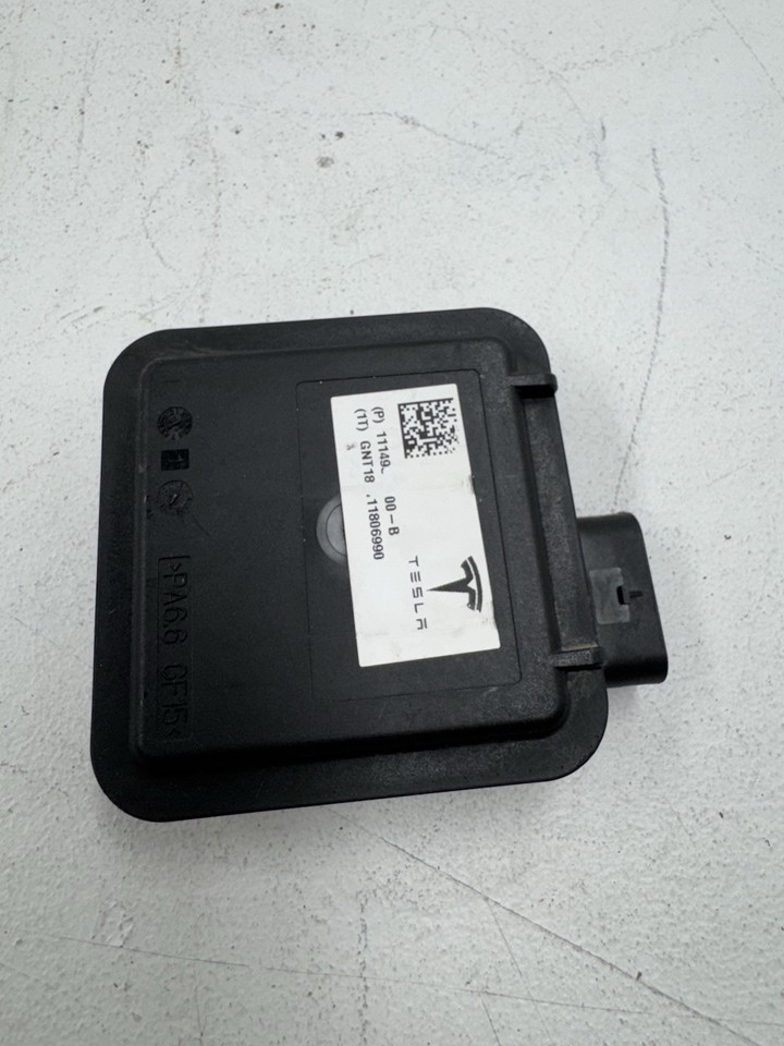 2016-23 Tesla 3 HOMELINK MODULE ID 1114984-00-B | eBay