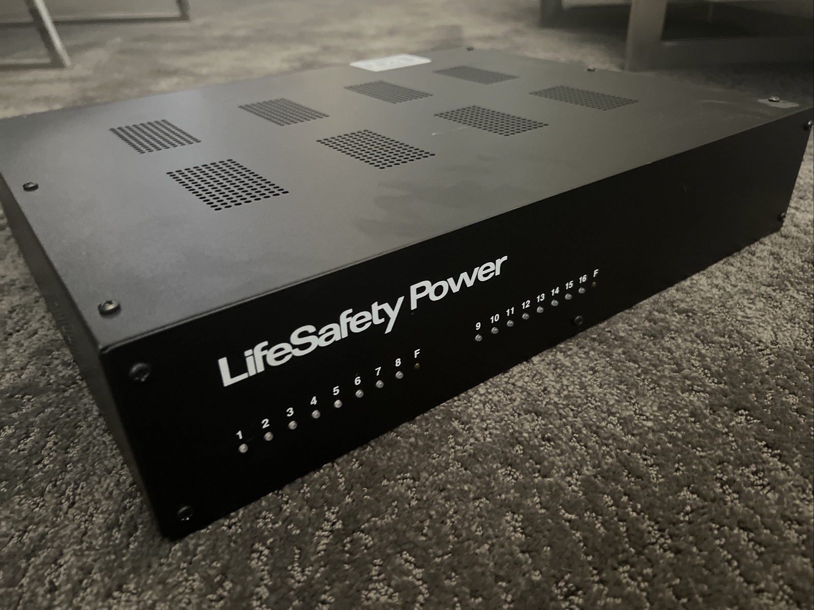 LIFESAFETY RACKMOUNT BATTERY ENCLOSURE RBE MULTIOUTPUT SUPPLY/CHARGER ...