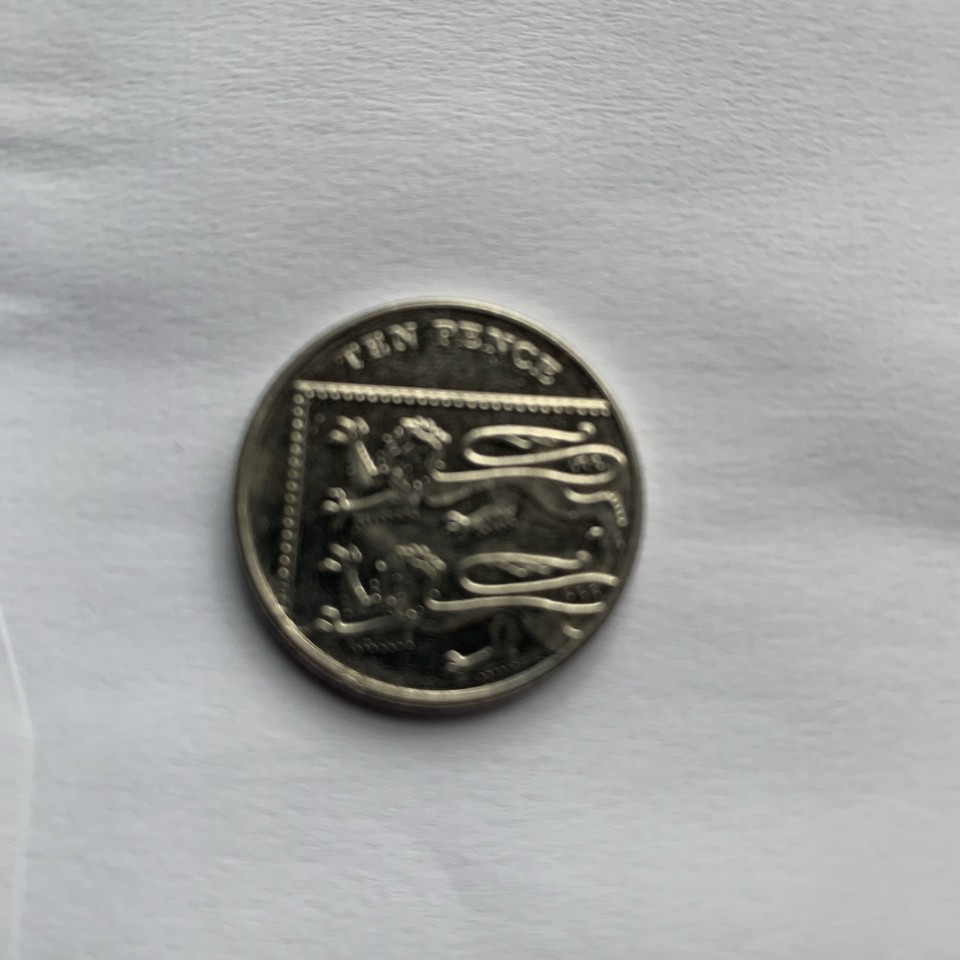 2014 10p Coin 2014 Queen Elizabeth lions on back | eBay UK