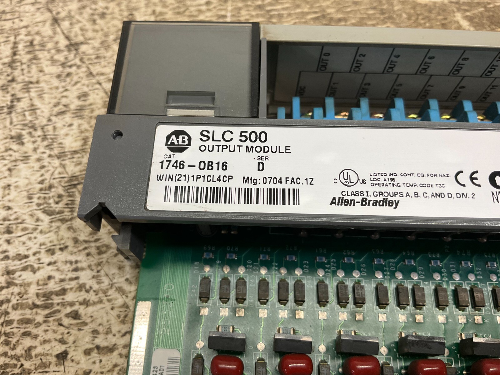 Allen Bradley 1746-OB16 Source Output Module Ser. D SLC 500 1746OB16 | eBay