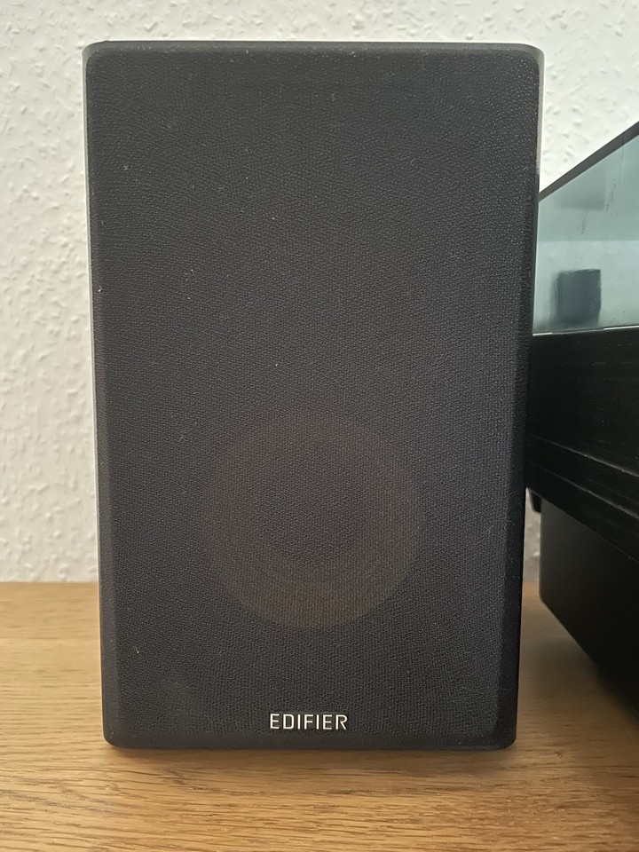 Systemdek IIX Record Player Rega Brio Black Plus Edifer Speakers *for ...