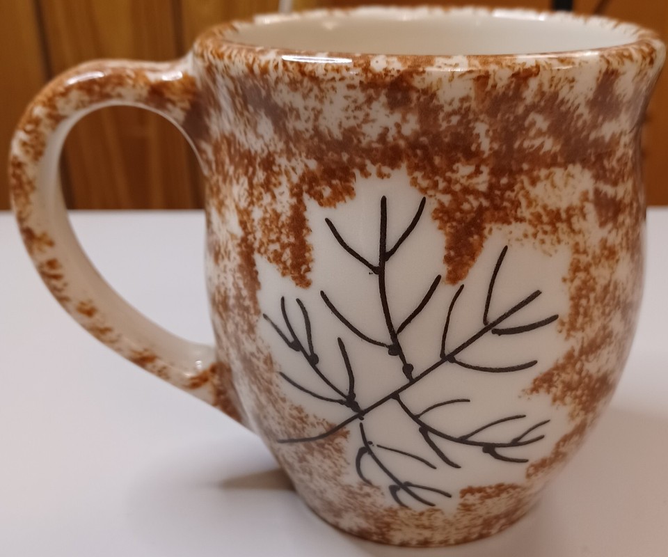 HARTSTONE POTTERY STONEWARE LATTE MUG Sample Brown w/leaves maple tree ...