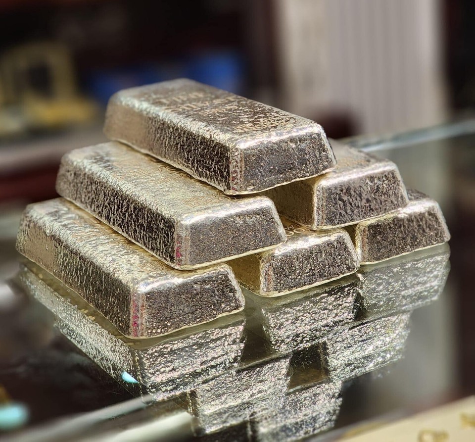 Silver Alloy FINE & PURE SLIVER 999.9 WITH NET WT 1000G | eBay