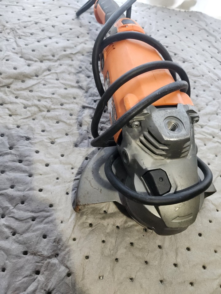 RIDGID R10202 7" Twist Handle Corded Angle Grinder,missing Parts, Motor ...